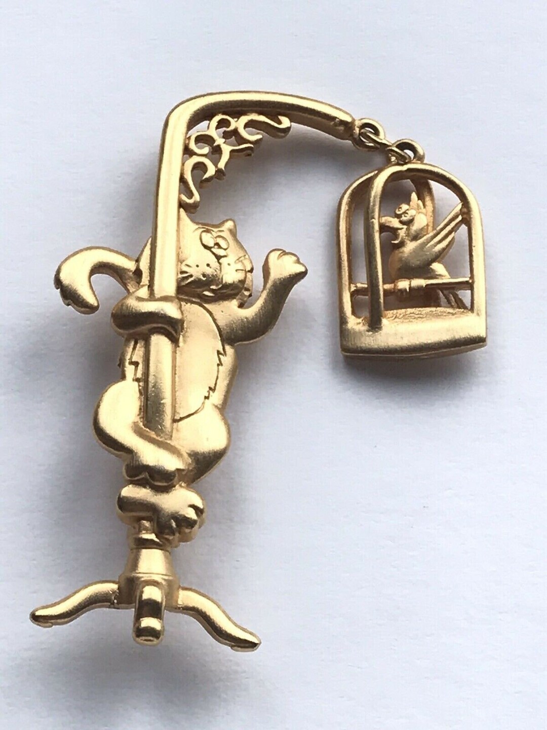 JJ Cat Bird Cage Pin Brooch Vintage Goldtone Animal Parrot - Etsy