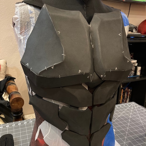 Red Hood Torso Armor Template - Etsy Canada