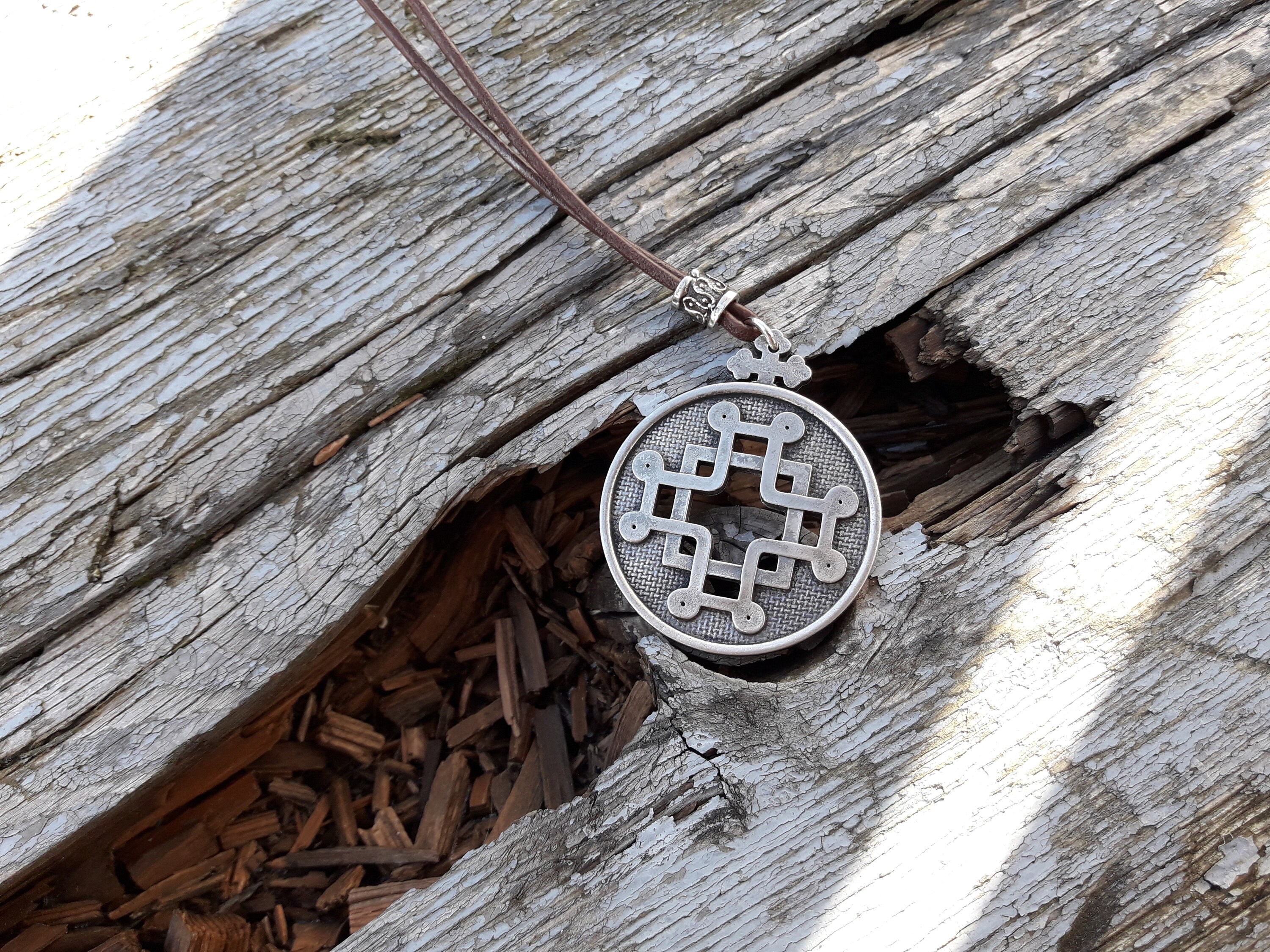 Veljusa Cross in Medallion Leather Necklace,macedonian Cross Keychain ...