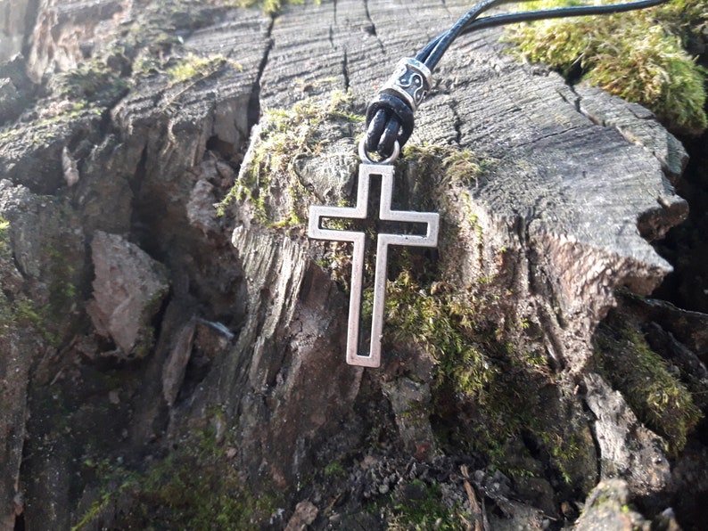 Christian Latin Cross Leather Necklacecrucifixion of Jesus - Etsy