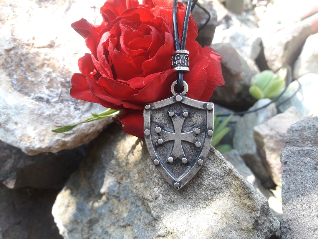 Templar Cross on the Shield Leather Necklace,knight's Shield Jewelry ...