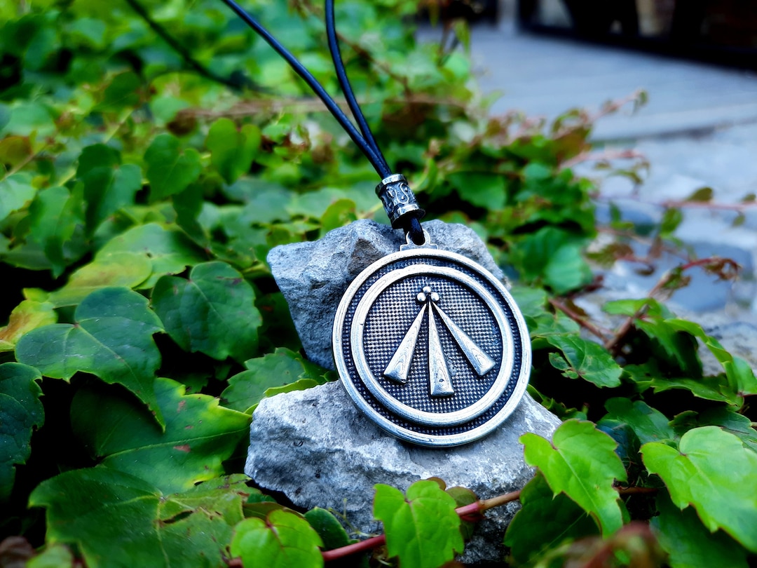 Awen Celtic Symbol Necklacethe Three Rays Of Light From Ancient Timesdruids Awen Talisman