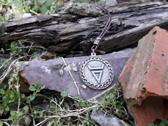 Veles Slavic God Symbol Necklacegod of Landwatervolos God - Etsy