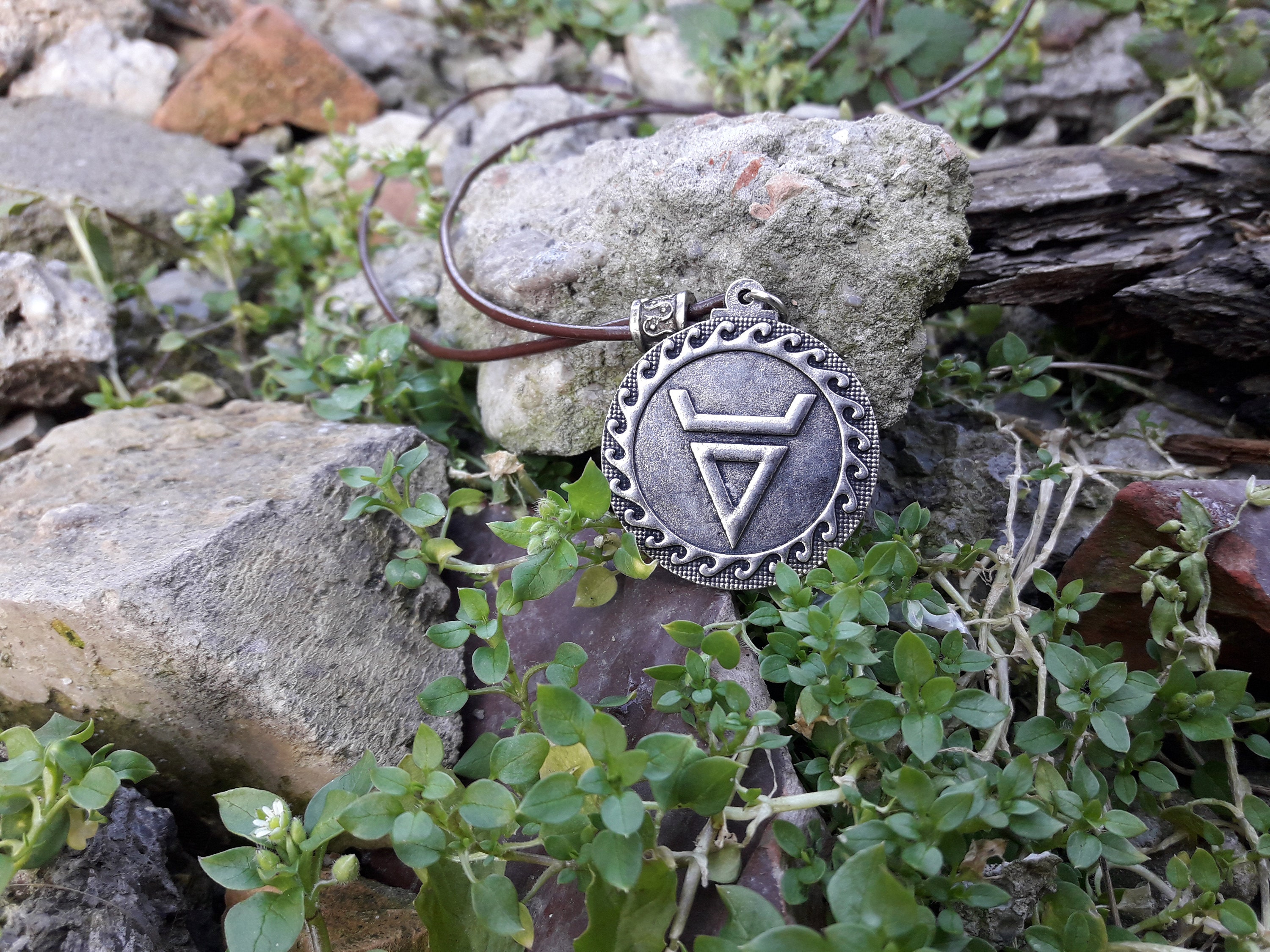 Veles Slavic God Symbol Necklace,god of Land,water,volos God Sign ...