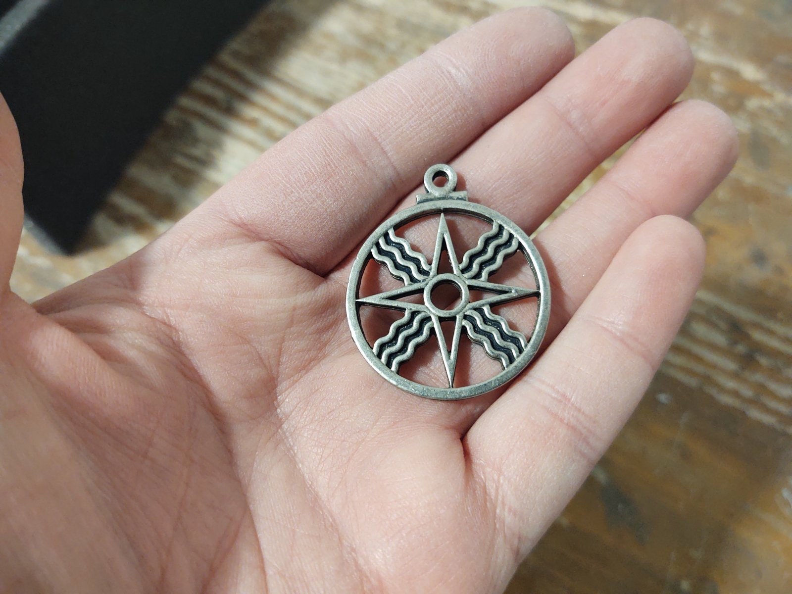 Seal of Shamash Symbol Pendant,ancient Assyrian Mesopotamian Sun God ...