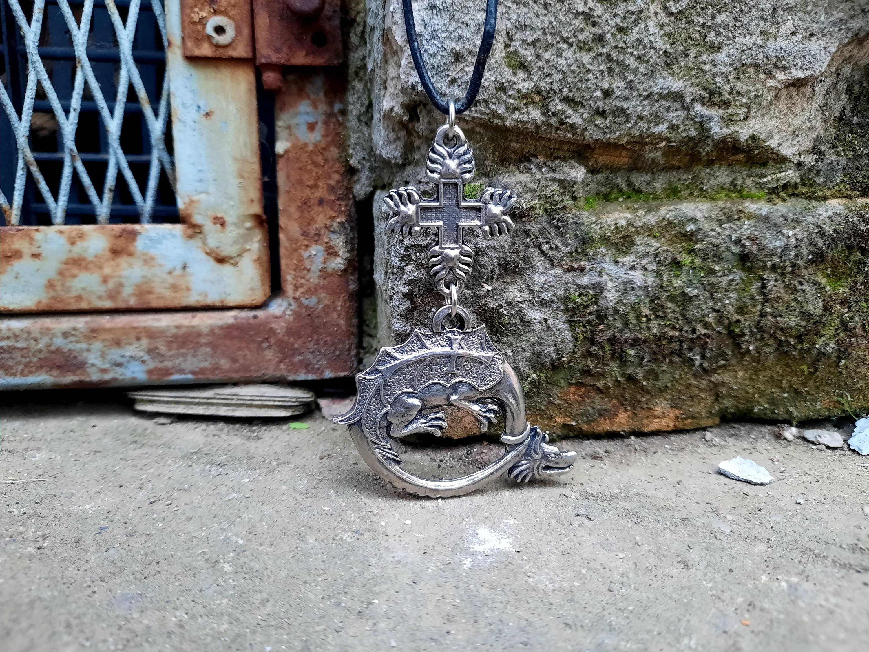 Order of Dragon Necklace,despot Stefan Lazarevic and Vlad Dracula ...