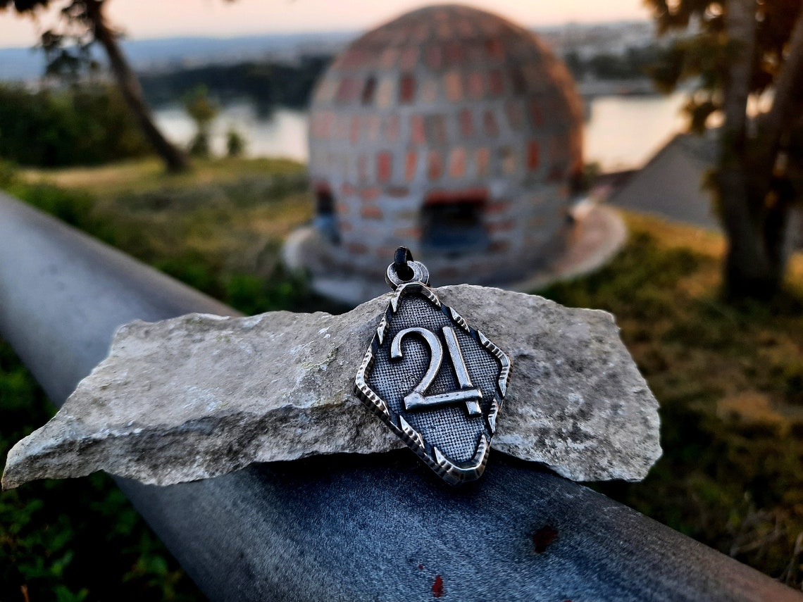 Jupiter glyph symbol necklaceAstrological sign | Etsy