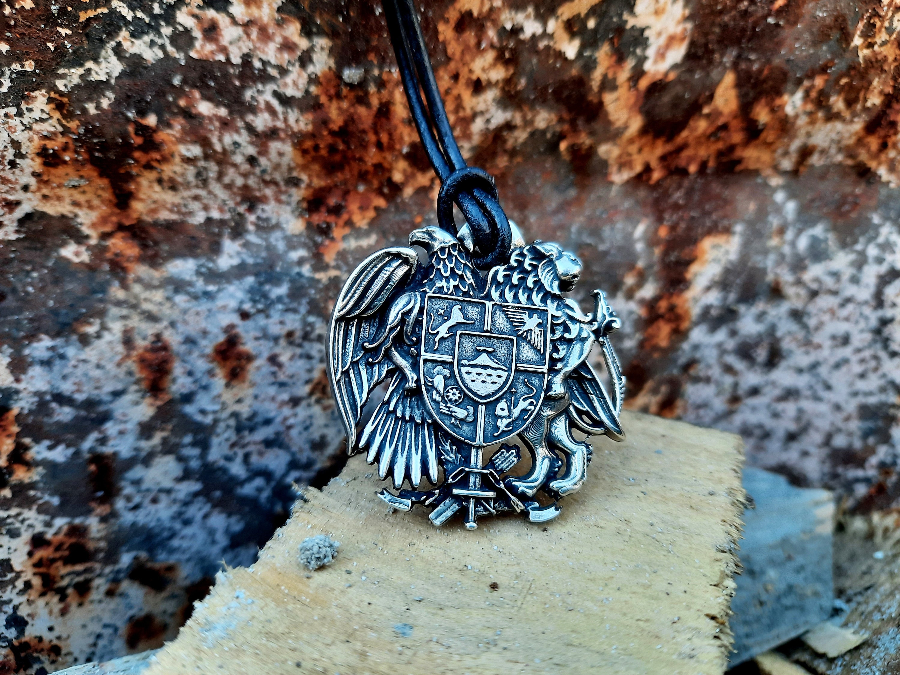 Armenian Coat of Arms Pendanteagle and Lion Symbol Coat of - Etsy