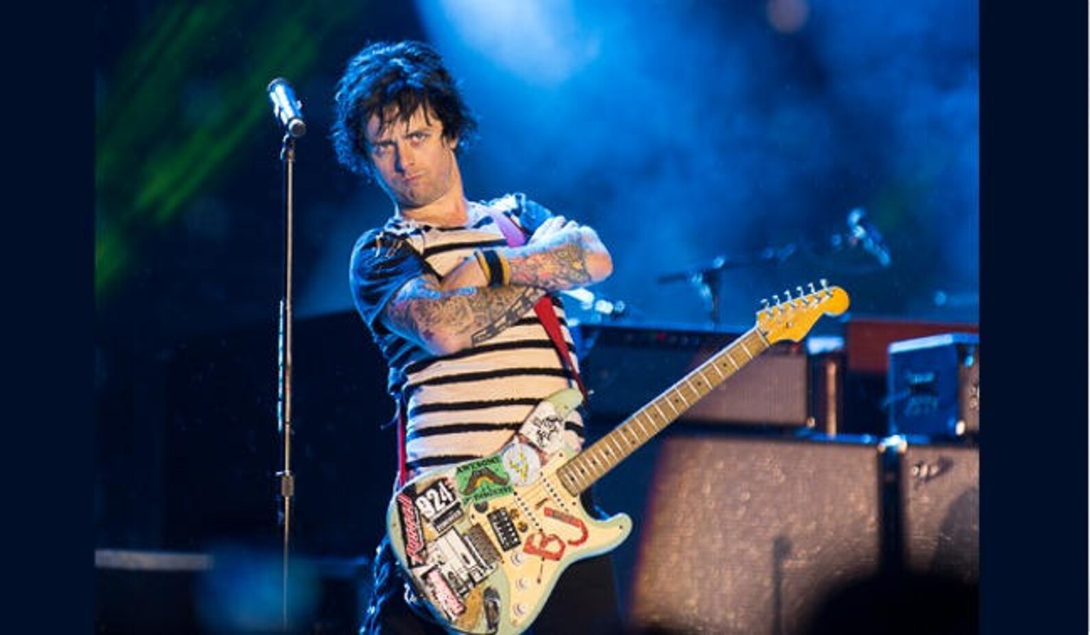 99 Revobluetions BJ Guitars Billie Joe Armstrong Green Day Blue Guitar ...