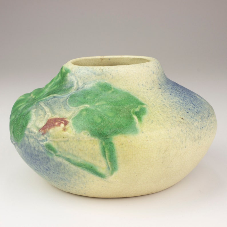 Attributed to Weller, Unique Pottery Vase With Molded Red Geraniums - Etsy