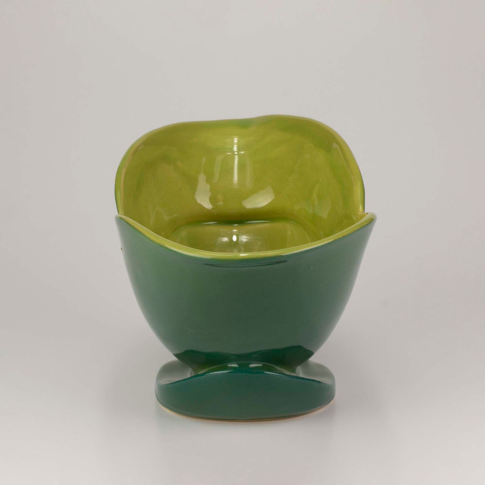 Roseville Pottery Mayfair Boat, Shape 1010-10, Forest Green - Etsy