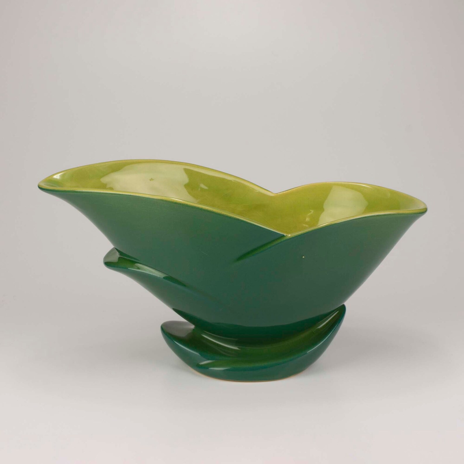 Roseville Pottery Mayfair Boat, Shape 1010-10, Forest Green - Etsy