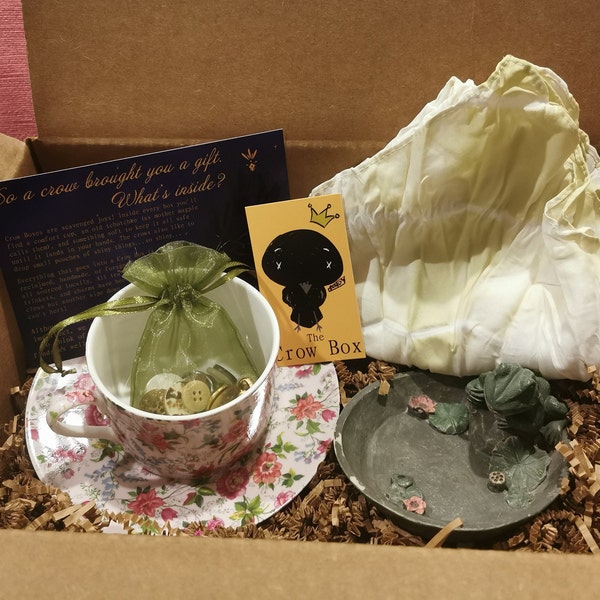 Crow Box - Etsy