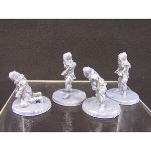 Imprisoned Elf Slaves Mini Miniature Figure 3D Printed Model 28/32mm ...