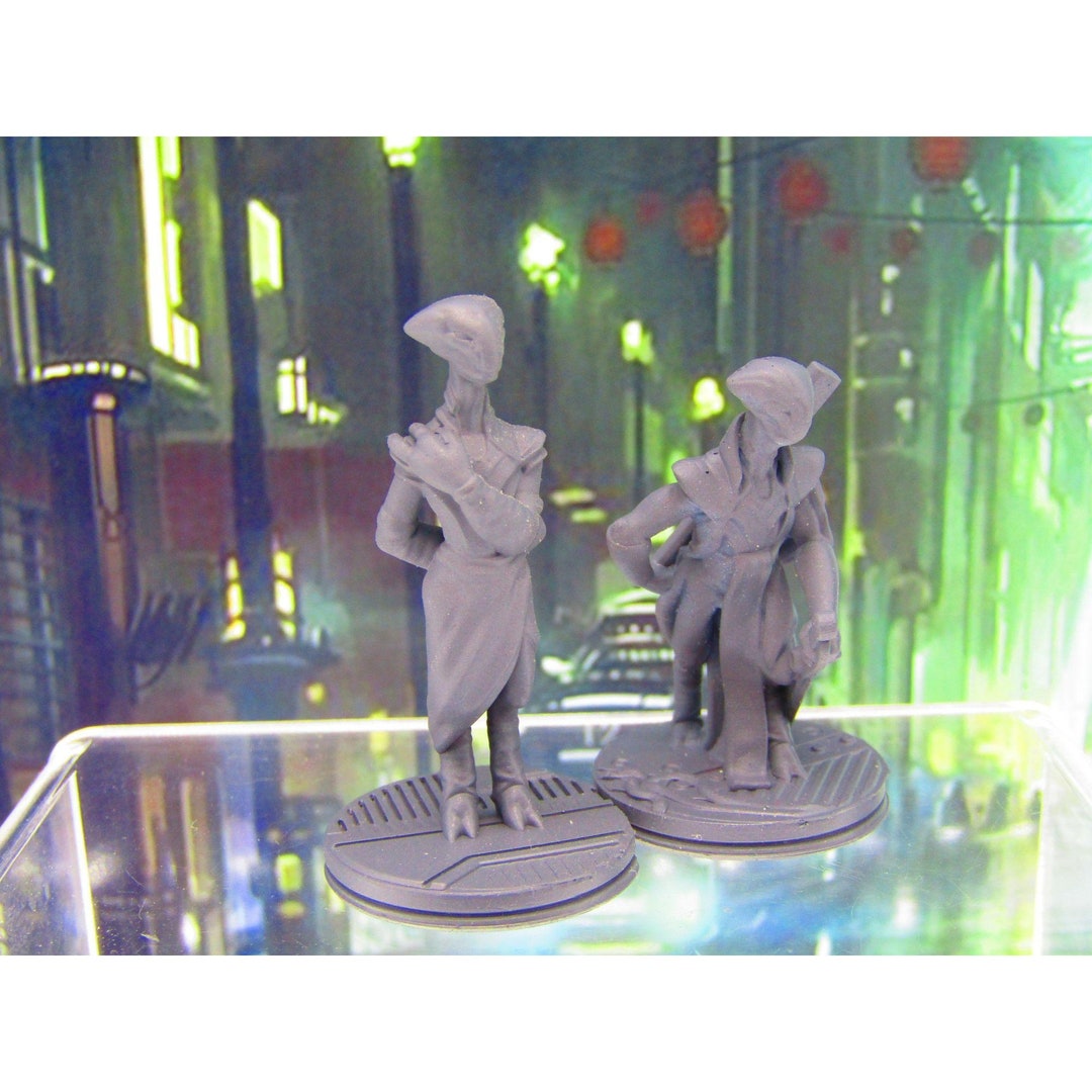Alien Space Embassy Diplomat & Bodyguard Mini Miniature Figure 3D ...