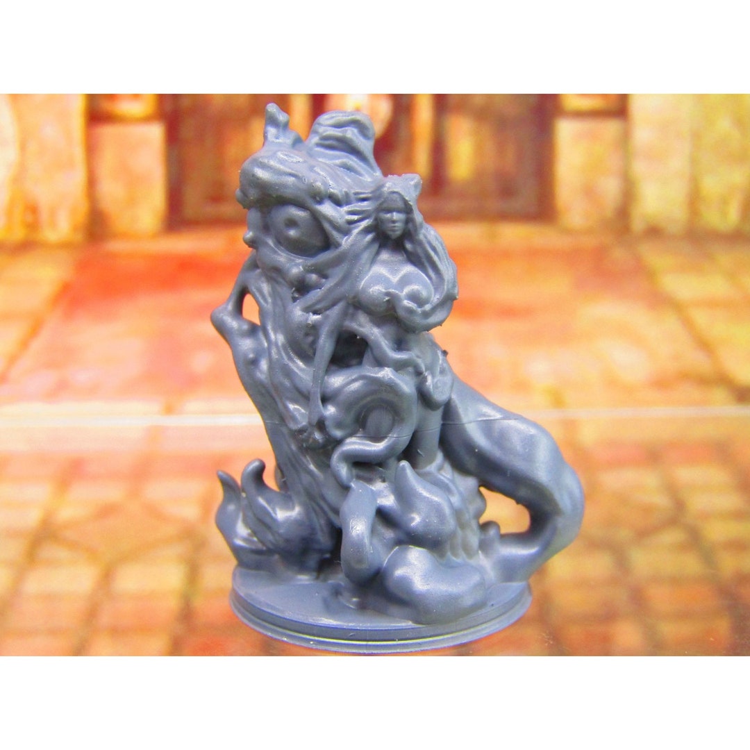 Transforming Yochlol Demon Monster Mini Miniature Figure 3D Printed ...