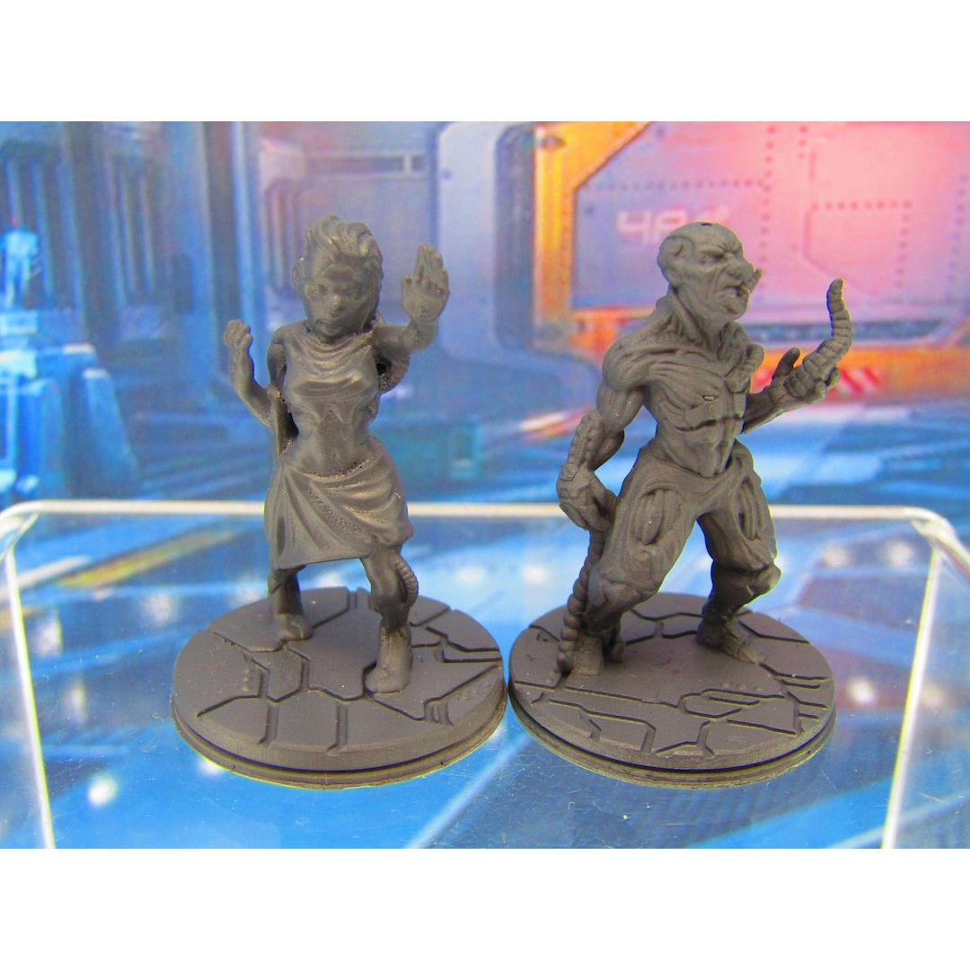 Alien Zombie Infected Space Mutants Pair Mini Miniature Figure 3D ...