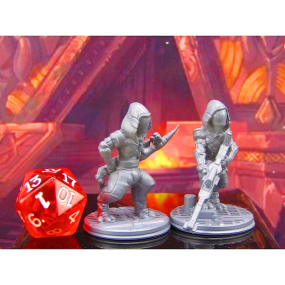 Alien Assassin Mercenary Stalker Mini Miniature Model Character Figure ...