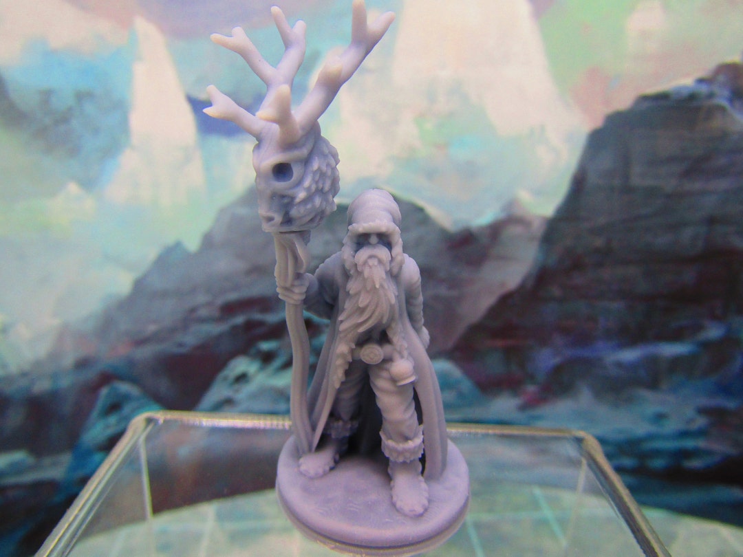Druid Santa Claus Saint Nick 28mm Scale Figure RPG Fantasy Games ...