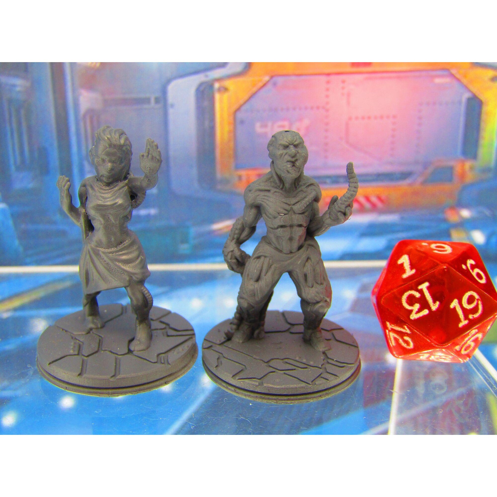 Alien Zombie Infected Space Mutants Pair Mini Miniature Figure 3D ...