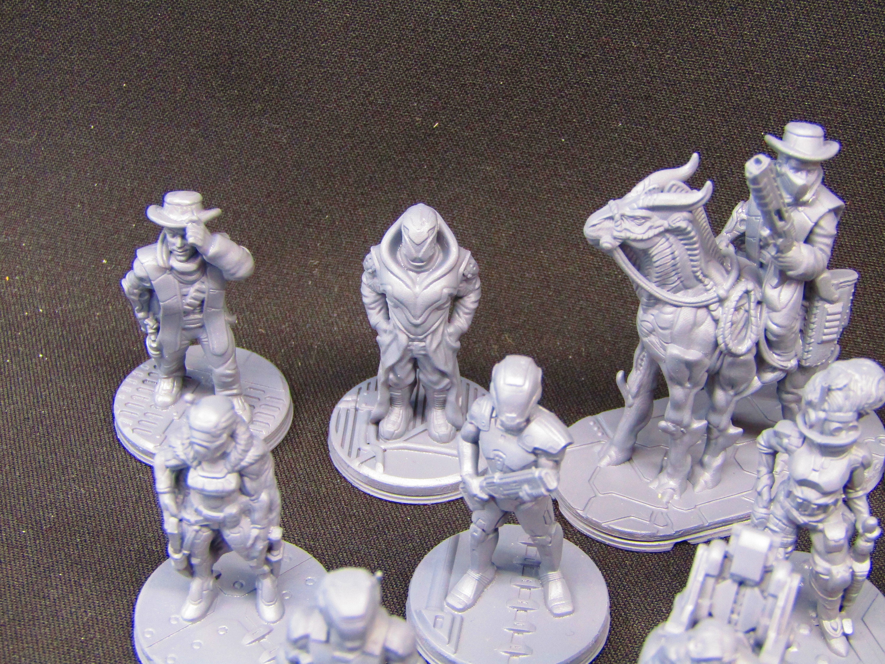 Miniature Toys Role Playing Miniatures Sci Fi Mini Set 5-14pc Novus ...