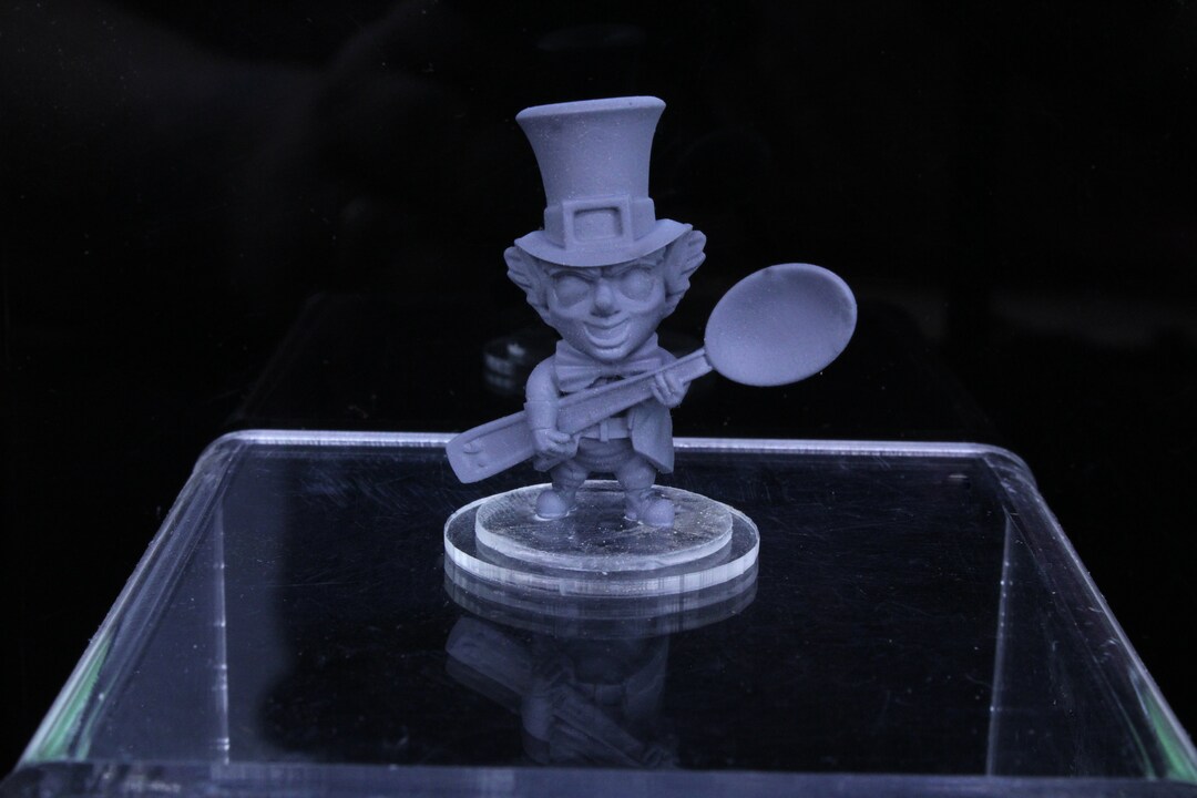 Mad Hatter Alice in Wonderland Mini Miniature Model Character Figure ...