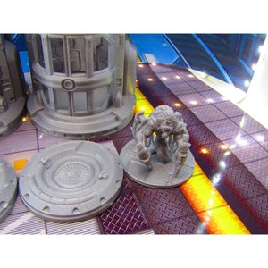 Containment Holding Chambers Cell Damaged Pair W/ Space Monsters Aliens ...