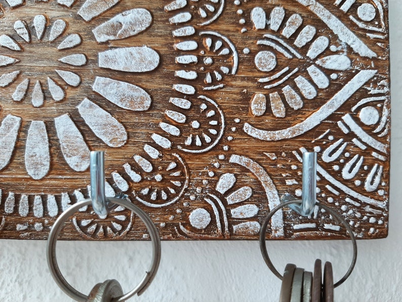 Rustic Key Holder for Wall Mandala Key Holder Modern Key - Etsy