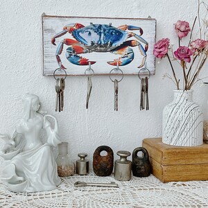 Crab Key Holder for Wall, Nautical Key Hook, Blue Crab Wall Decor - Etsy