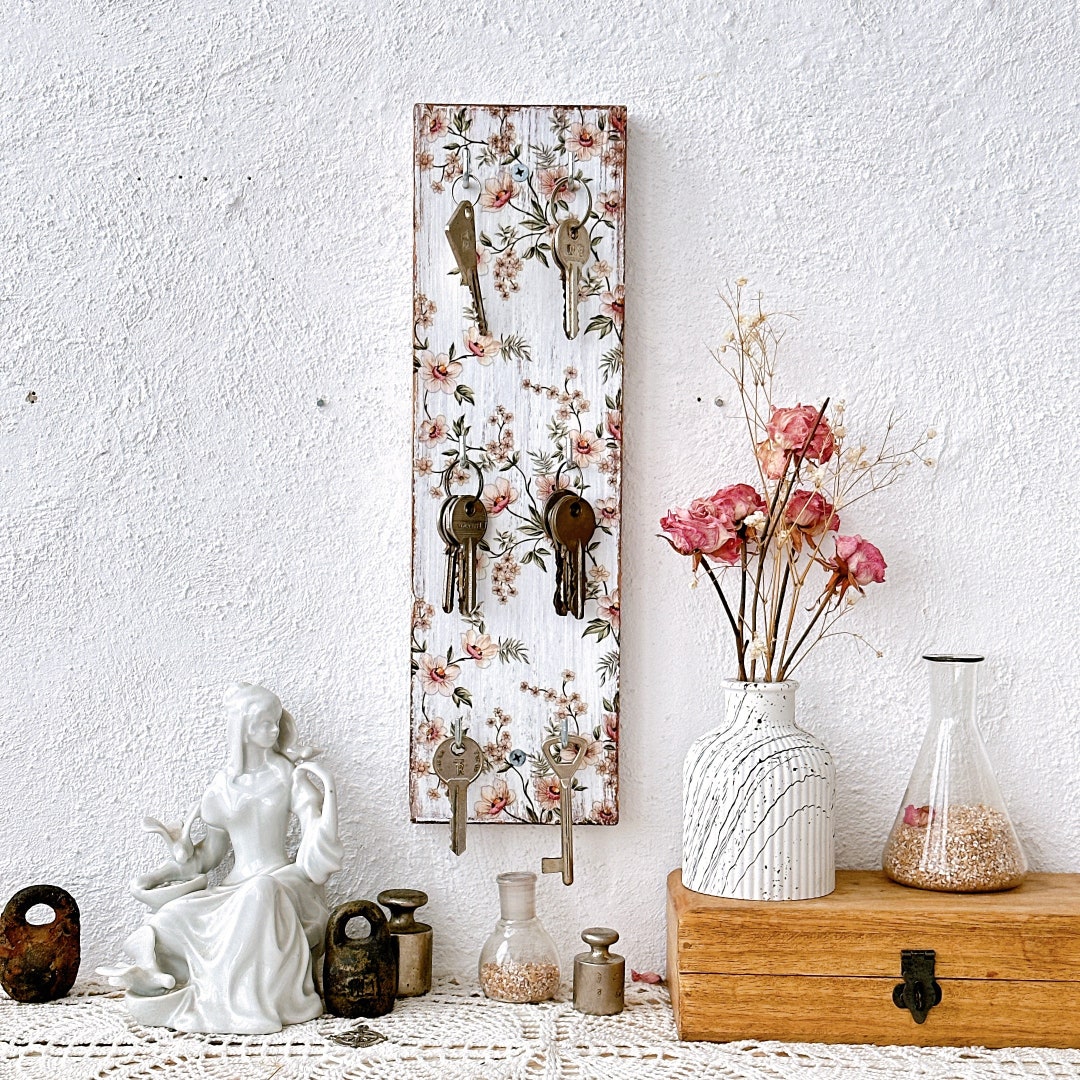 Vertical Key Holder, Key Holder 6 Hooks, Key Holder for Wall Farmhouse ...