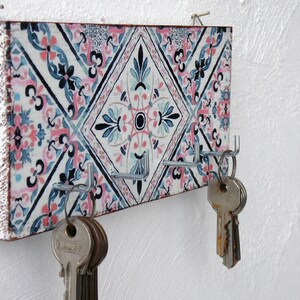 Key Holder, Pink Key Rack, Ornament Wall Decor, Key Holder for Wall - Etsy