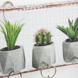 Wooden Plants Key Holder for Wall, Housewarming Gift, Plants Wall Decor ...