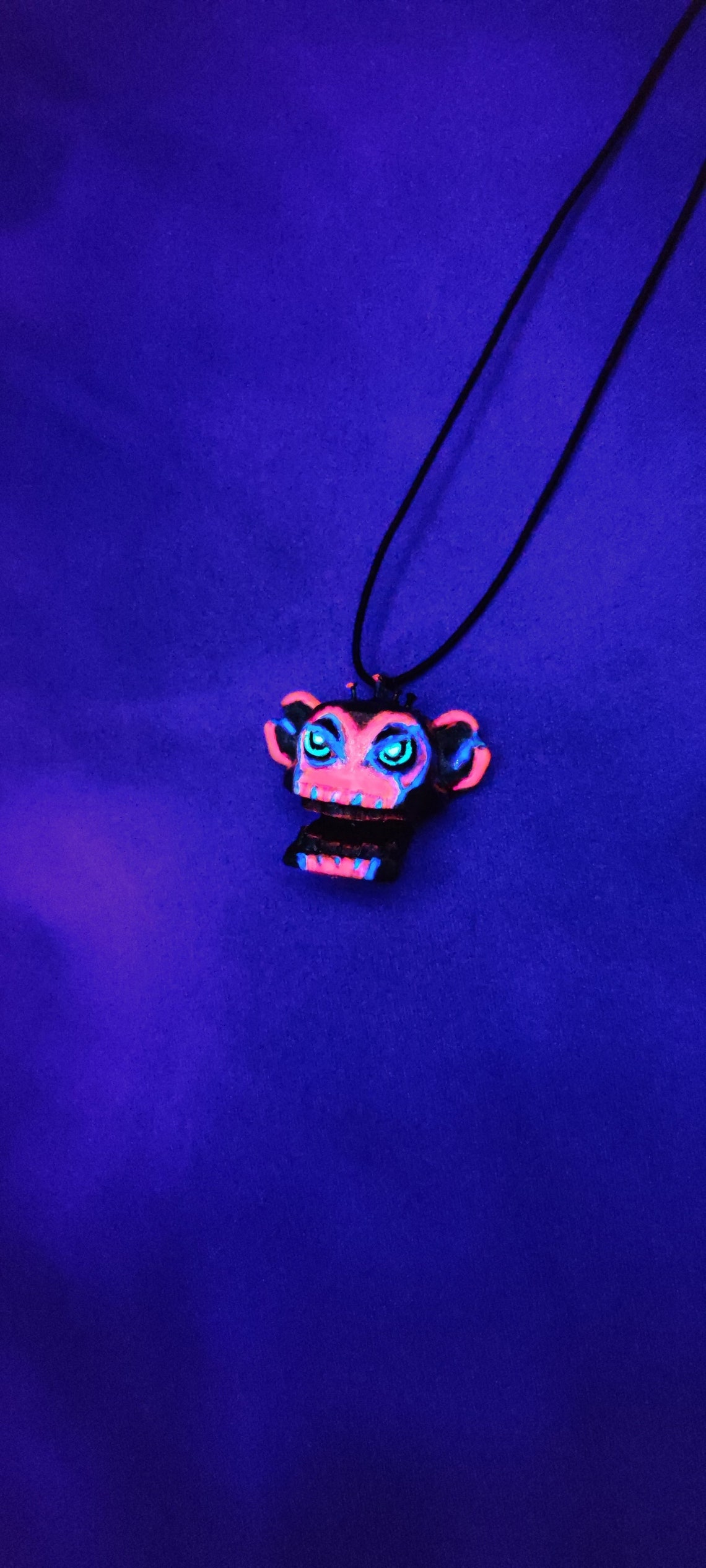 Jinx Neon Uv Paint Monkey Head Bomb Arcane Necklace League - Etsy