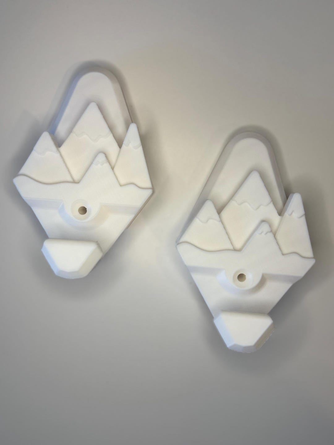 3D Printed Snowboard Wall Mount - Space-saving Rack for Boards, Gear ...