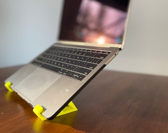 Eye level laptop stand 3D printed personalizable Electronics ...
