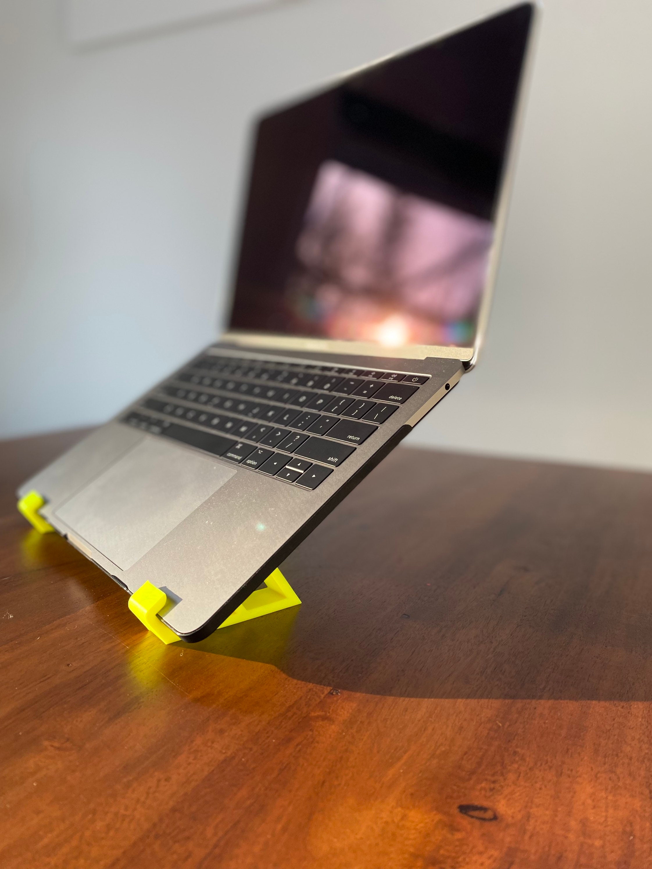 Laptop Stand 3D Printed 10MM Gap - Etsy UK