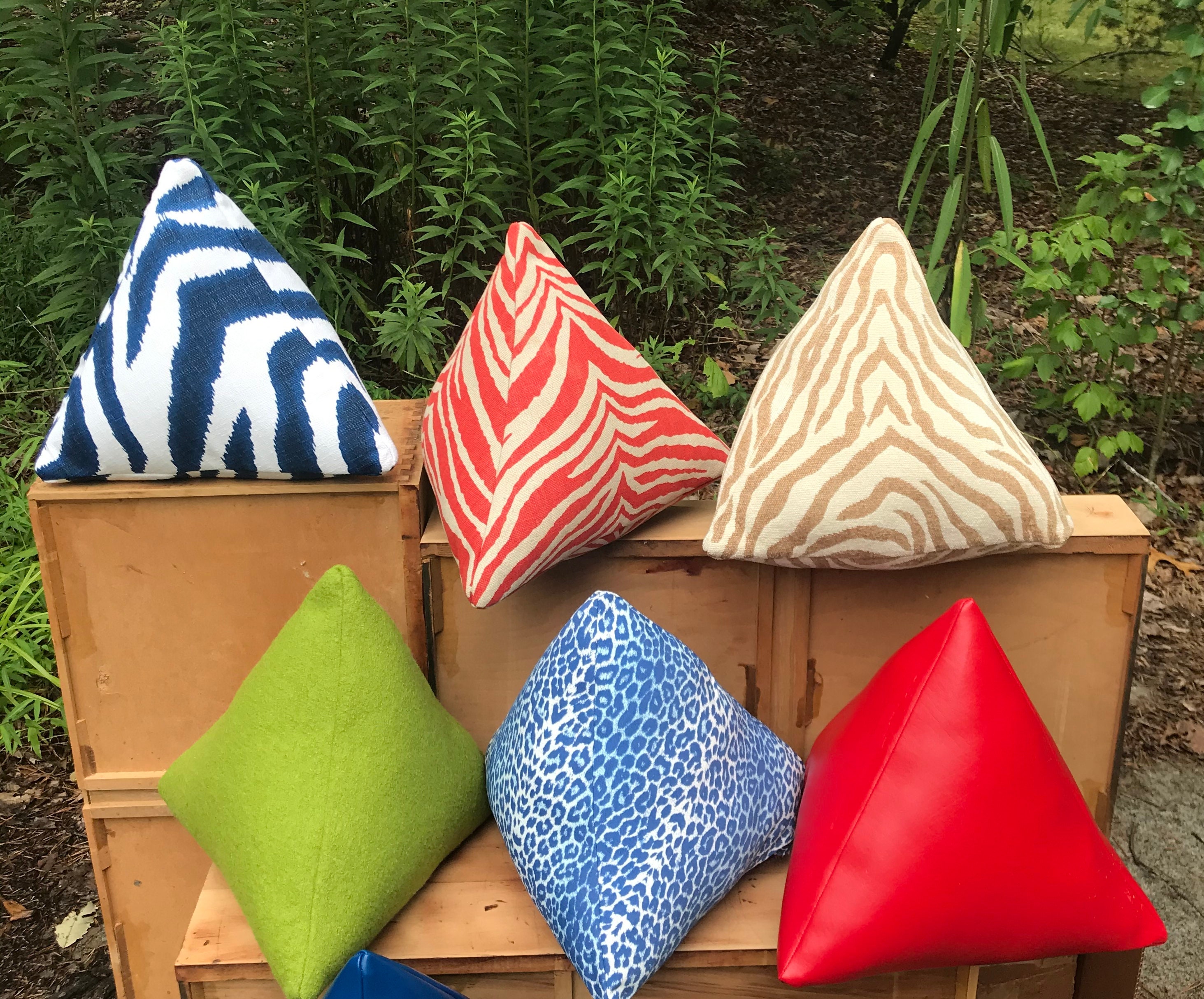 Oreiller triangle à imprimé bleu oreiller bleu petit - Etsy France