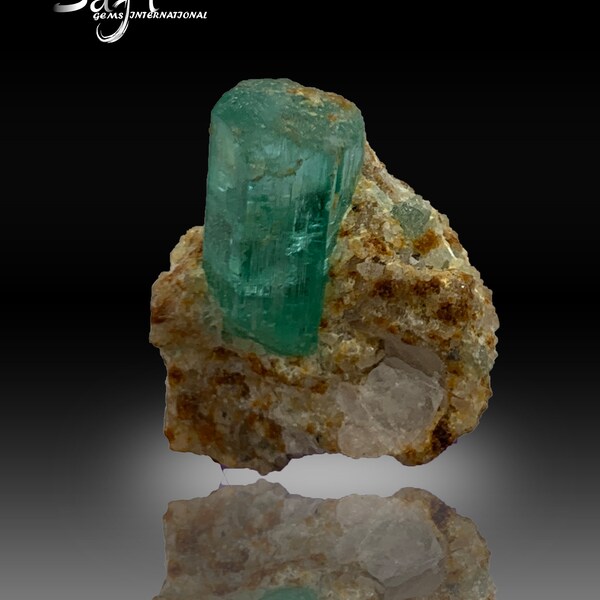 Emerald Specimen - Etsy