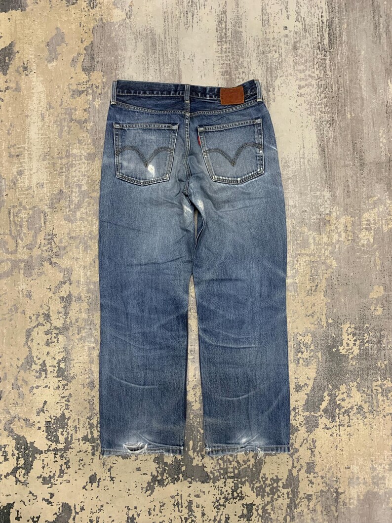 Vintage Levi's 502 Straight Leg Stonewashed Distressed Denim Men Jeans ...
