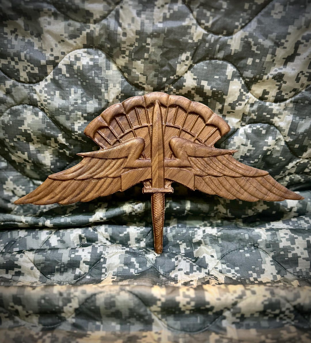Military Free Fall Badge | MFF Basic Wings Wall Display | CNC Carved ...