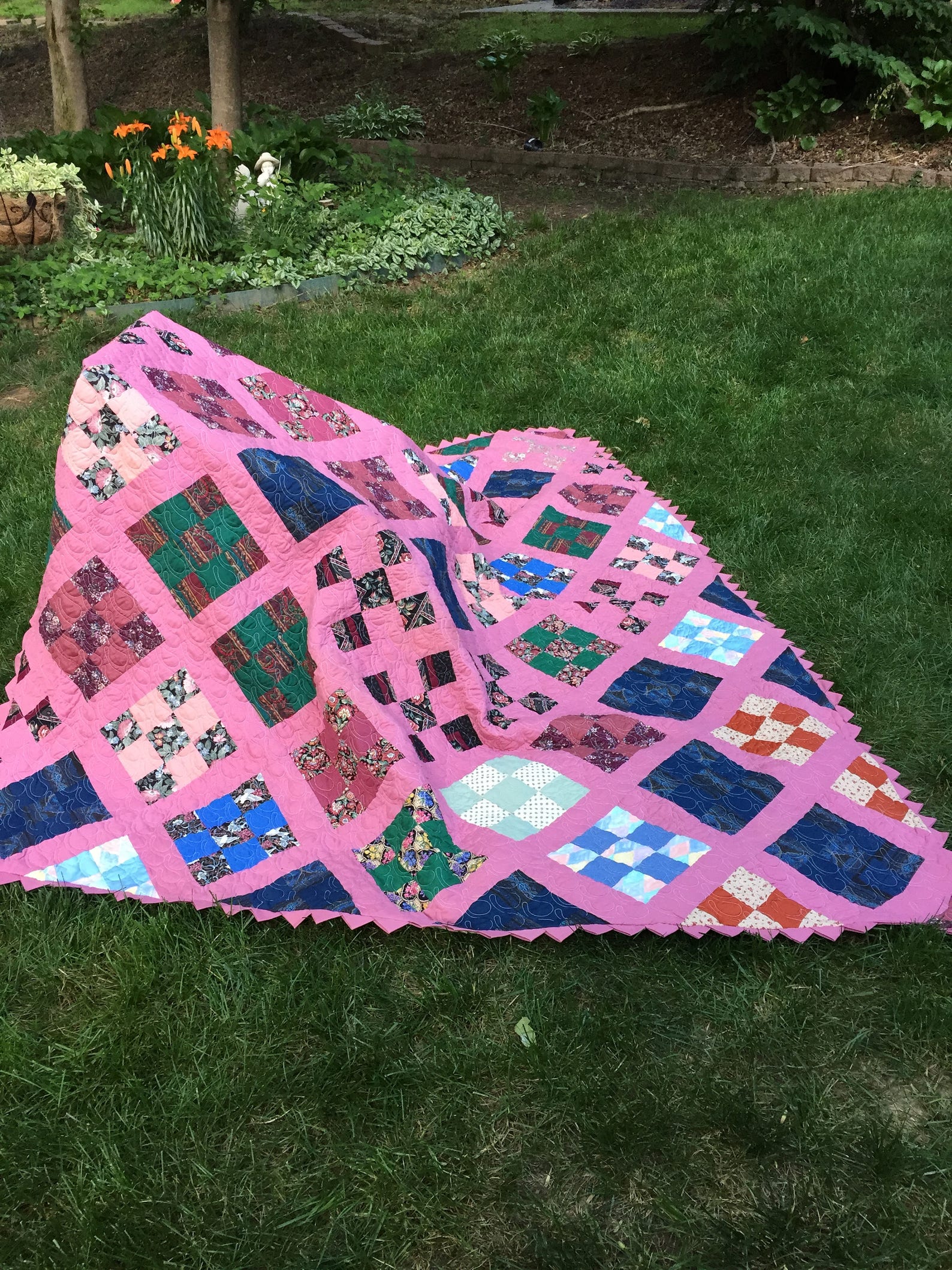 Beautiful Piecework Family Quilt - Etsy