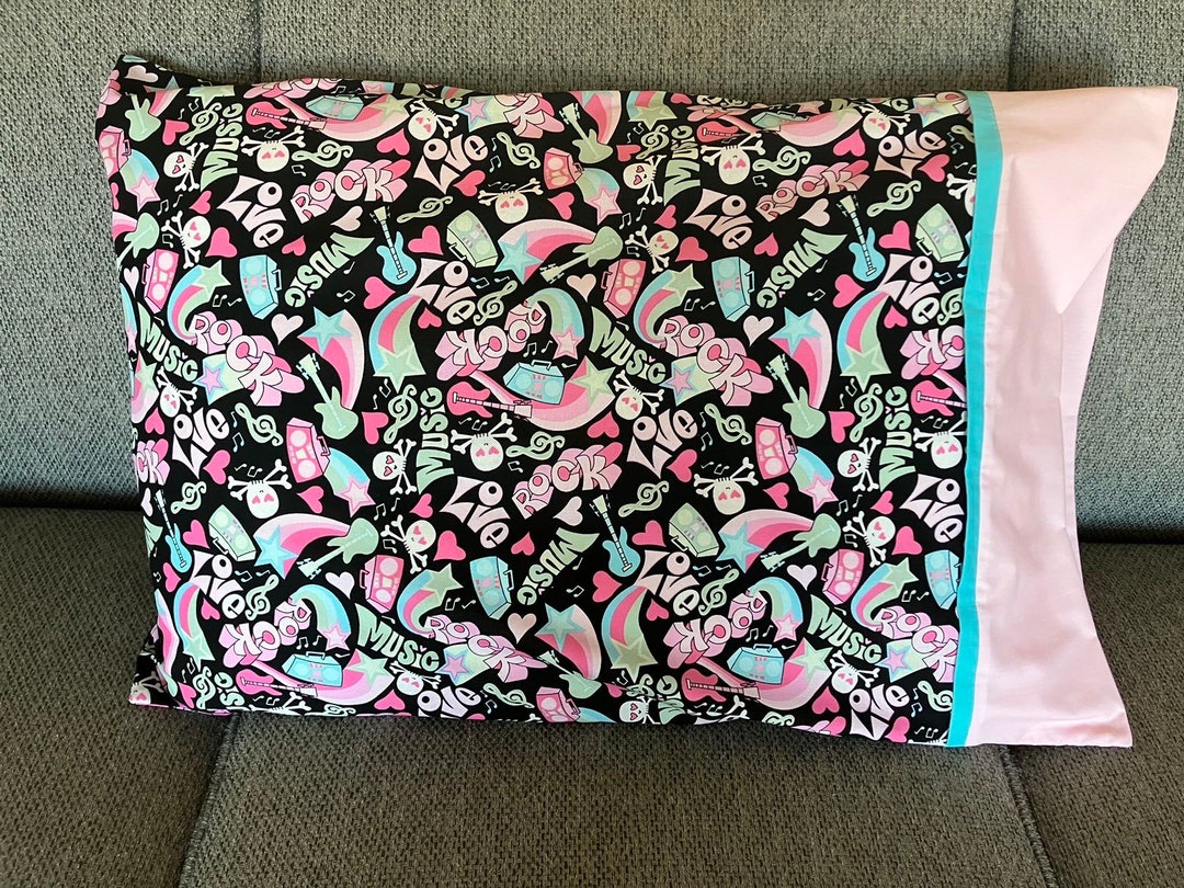 Psychedelic Groovy Love Pillowcase - Etsy