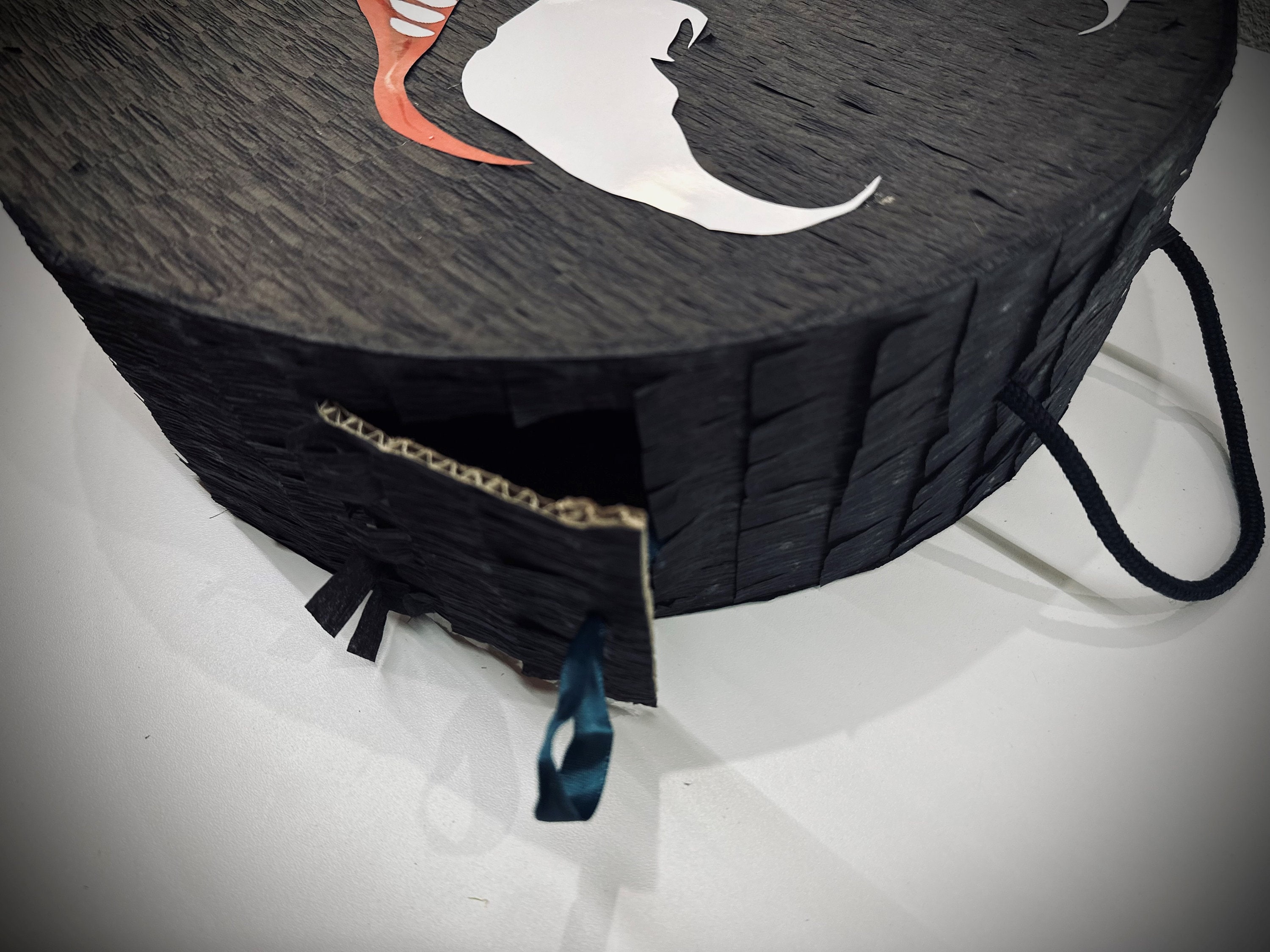 Piñata Inspired by Venom - Etsy