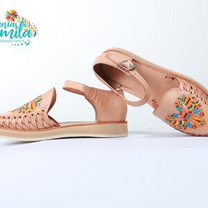 Mexican Otomi Huarache Embroidered Leather Shoe - Mexican Style Boho ...
