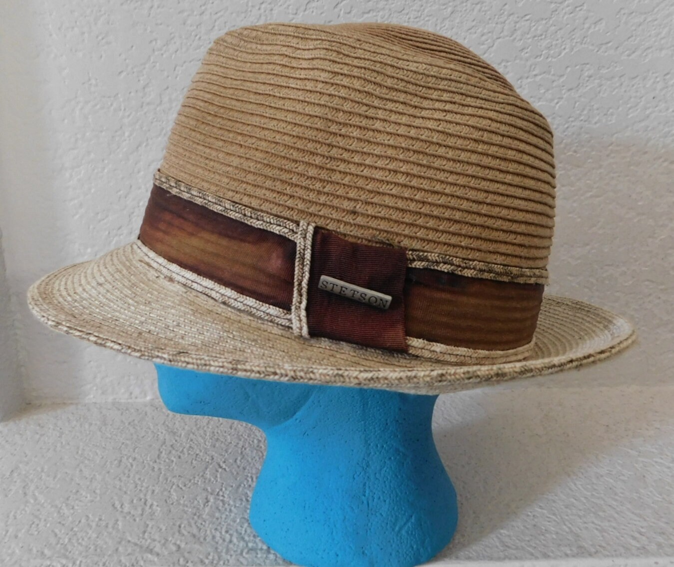 Vintage Stetson Genuine Toyo Hat vintage 2 Tone Colors Distressed Band Vintage Stetson Genuine Toyo Hat vintage 2 Tone Colors Distressed Band