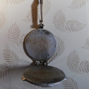 Vintage Xtra Tortilla Cast Iron Press/heavy Durable Cast Iron Tortilla ...