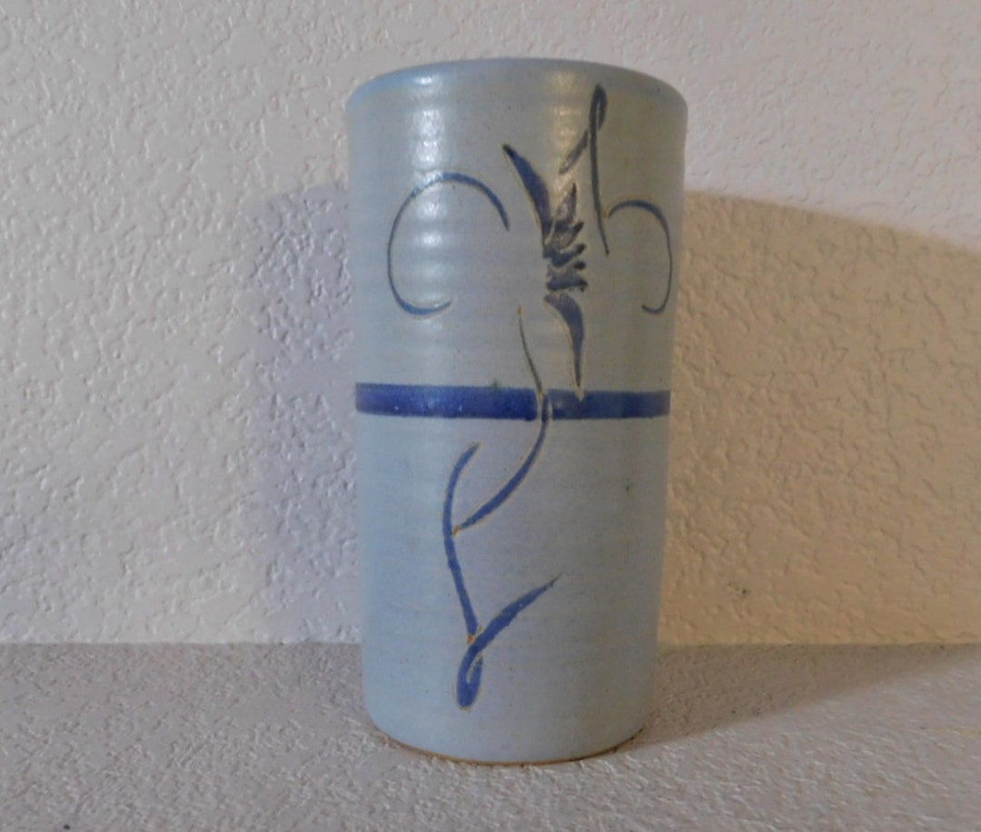 Kalapuya Pottery Stoneware Vase With Blue Artwork/riverstone Pottery ...