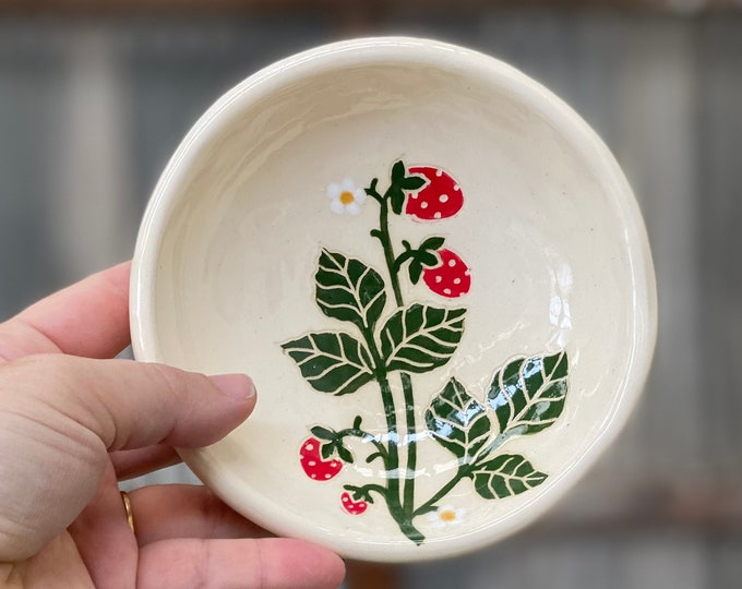 Strawberry Trinket Bowl - Etsy