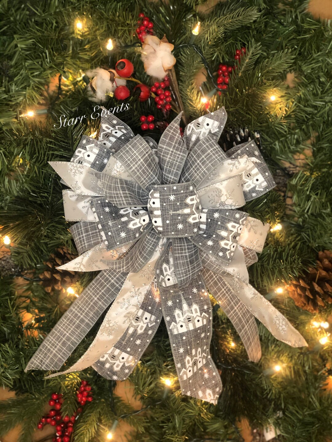 Farmhouse Christmas Bow. Gray Christmas Decor Rustic Christmas ...