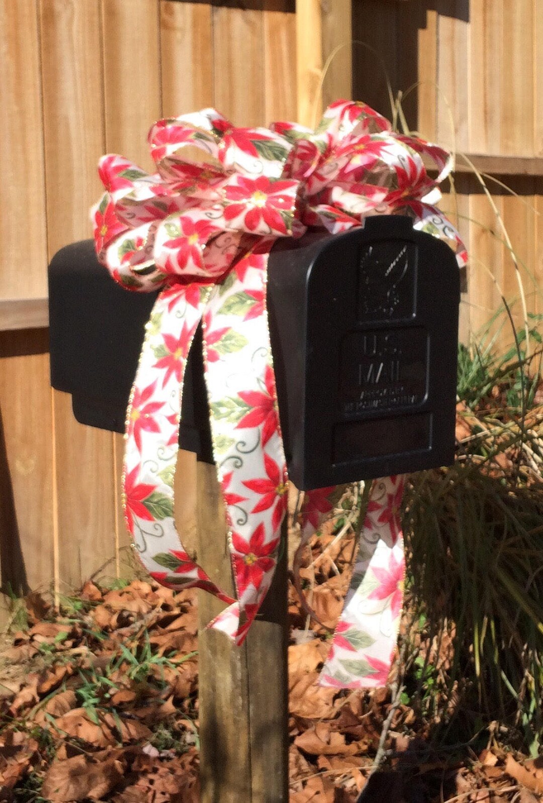 Poinsettia Christmas Bow Mailbox Bows. Christmas Decorations. Christmas ...